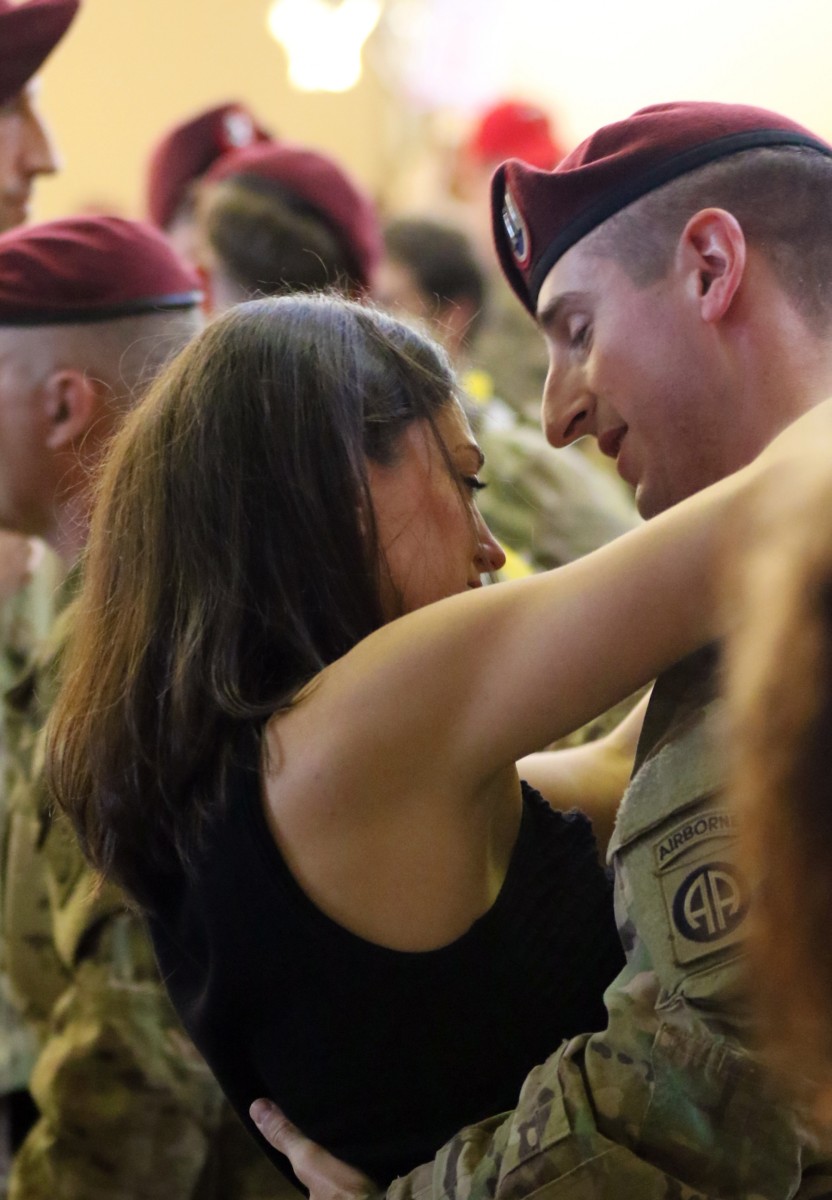 82nd Airborne Division paratroopers redeploy | Article | The United ...