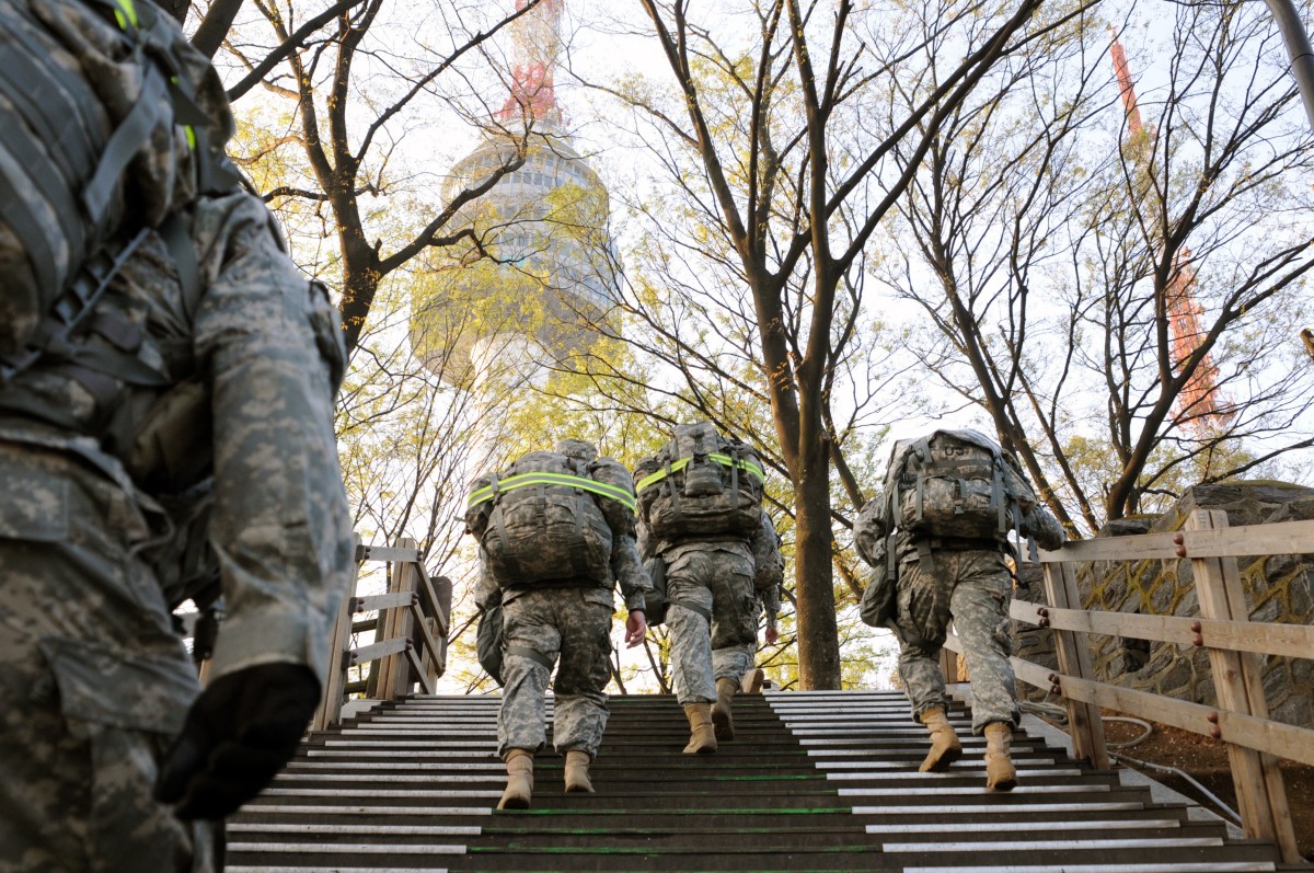 Soldiers March Up Namsan in Seoul | Article | The United States Army