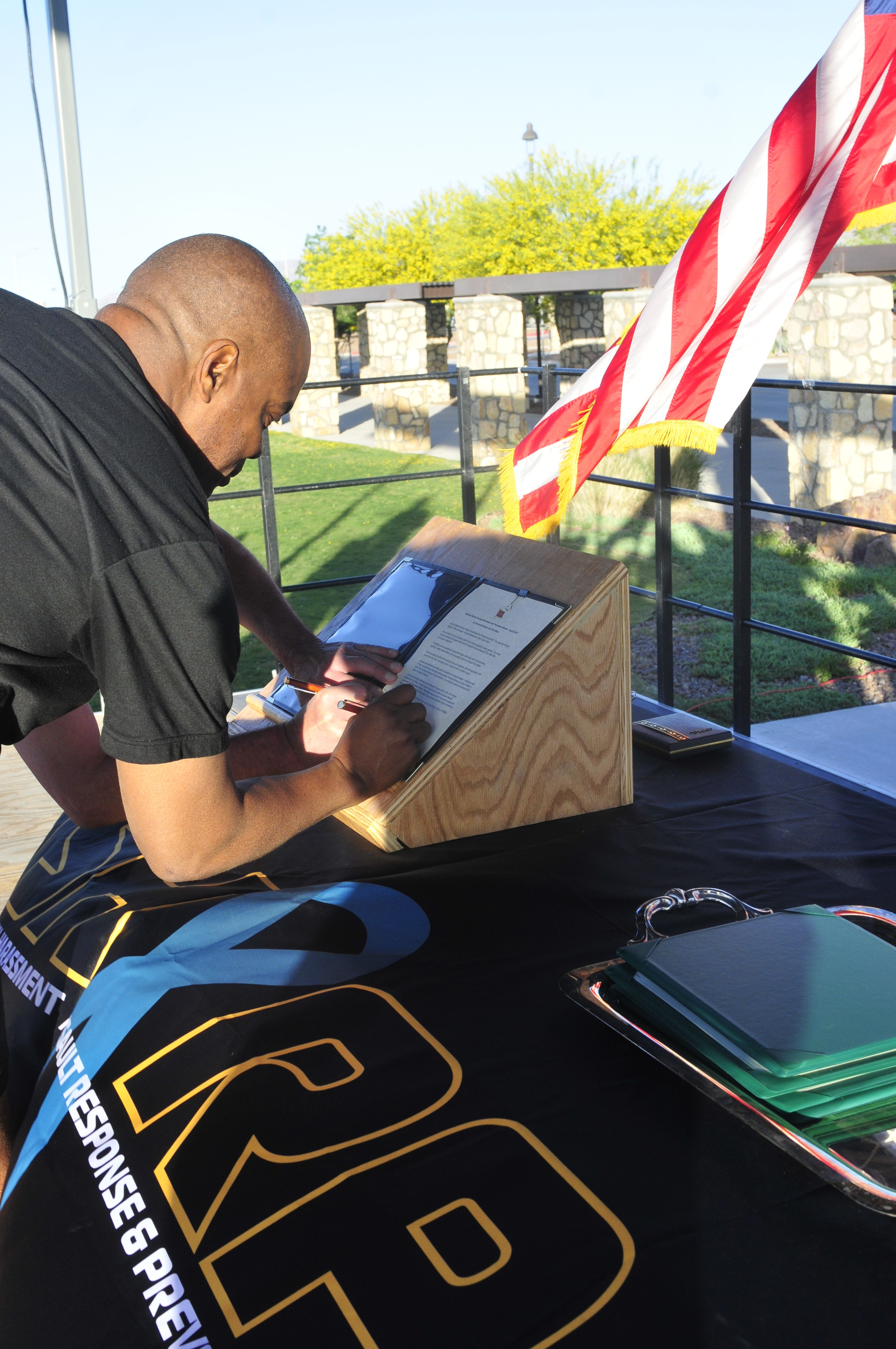Iron Soldiers promote SHARP awareness through division run | Article ...