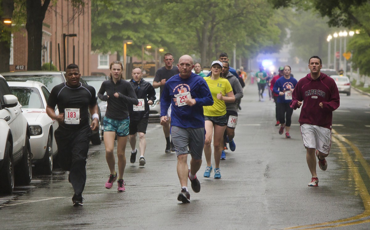 Despite damp day, participants reel and rock latest FMWR 5K | Article ...