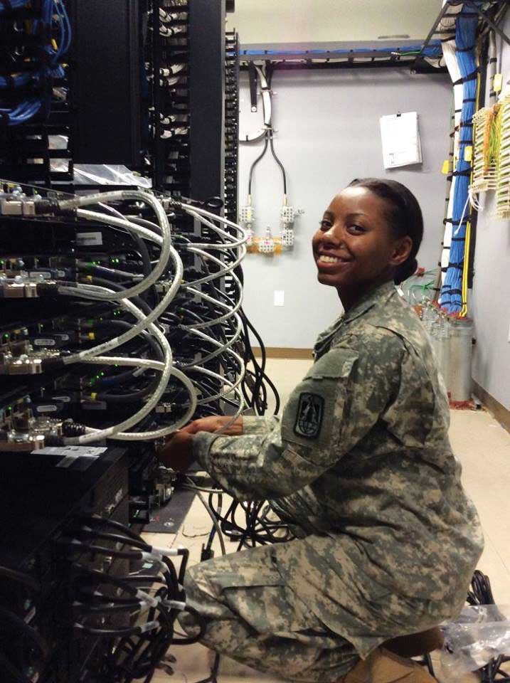Soldiers from Fort Hood upgrade security, switches | Article | The ...