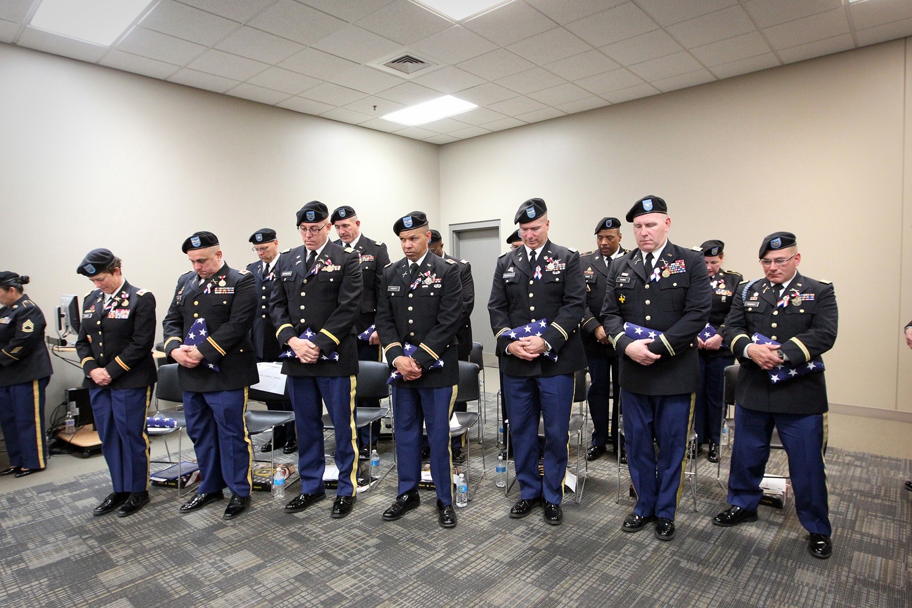 Army Reserve bids farewell to 400 years of combined service | Article ...