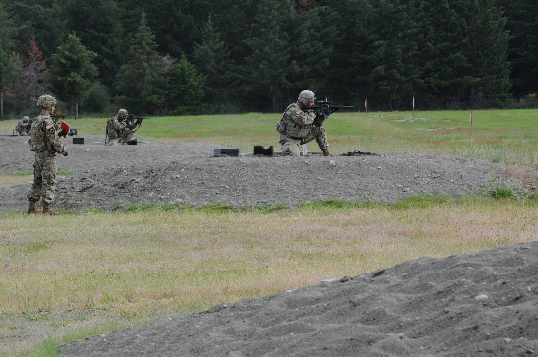 Soldiers challenge themselves in the I Corps Best Warrior Competition ...