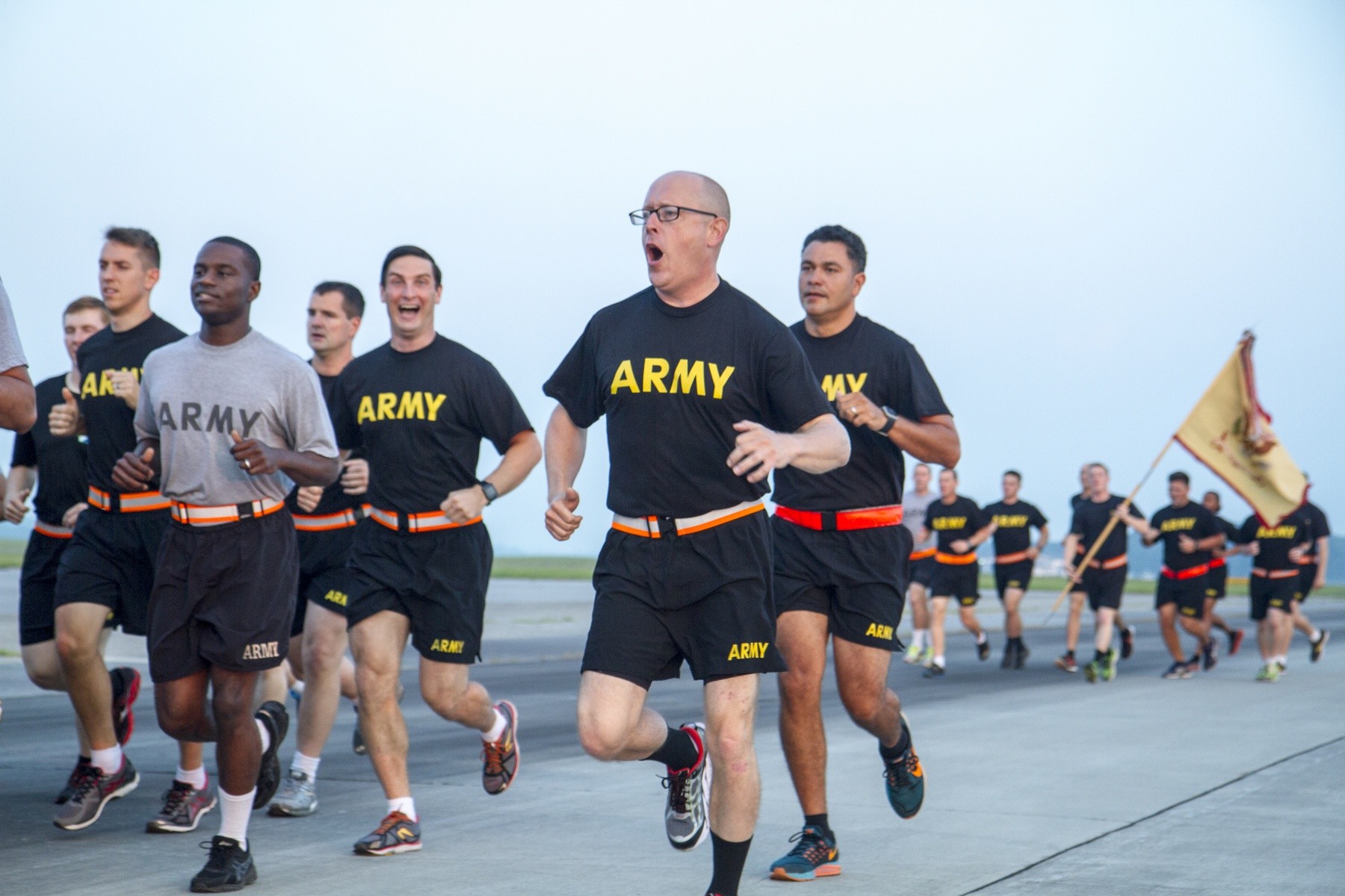 Soldiers from 3rd Combat Aviation Brigade, 3rd Infantry Division ...