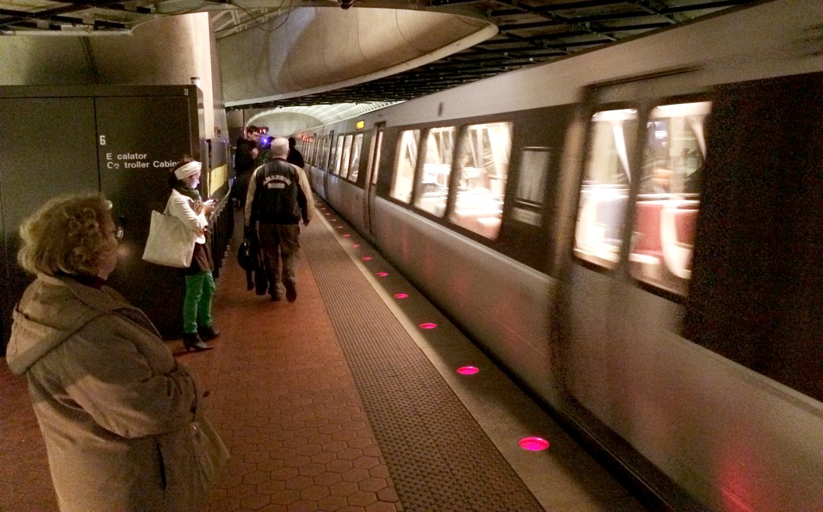 Extended Metro Rail causes workers to seek alternate commute options ...