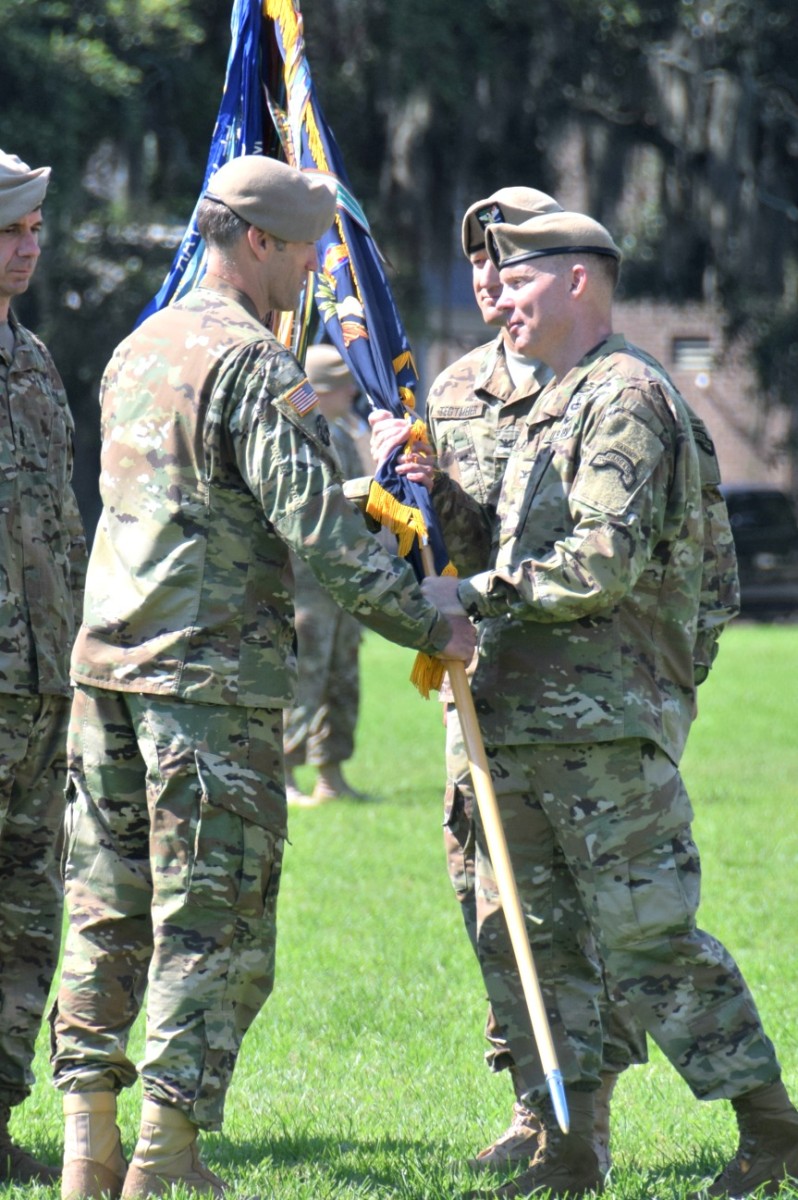 1st Ranger Battalion conducts change of command in Savannah's Forsyth ...