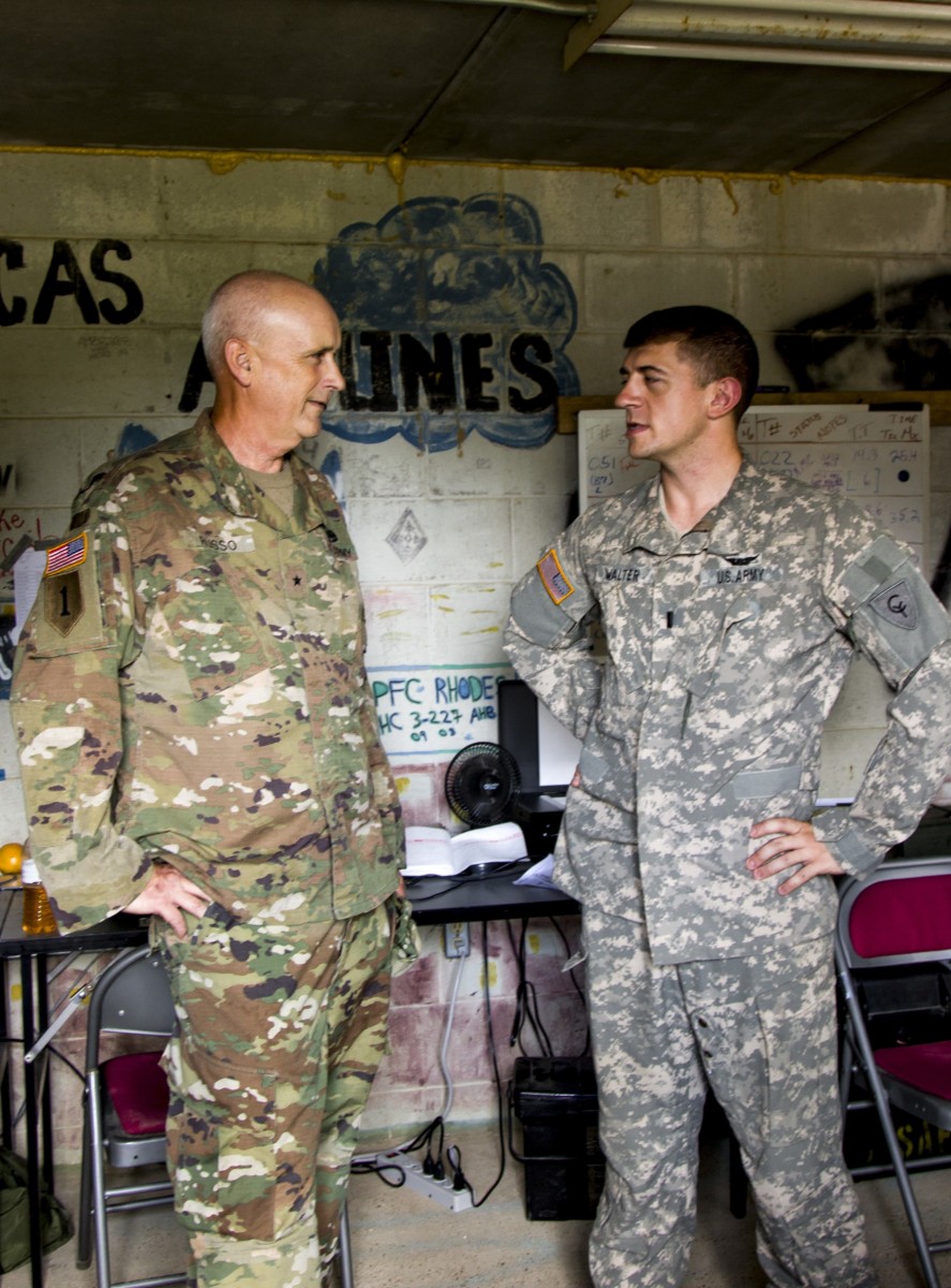 Connecticut, Ohio and New York Aviation units fly together at JRTC ...