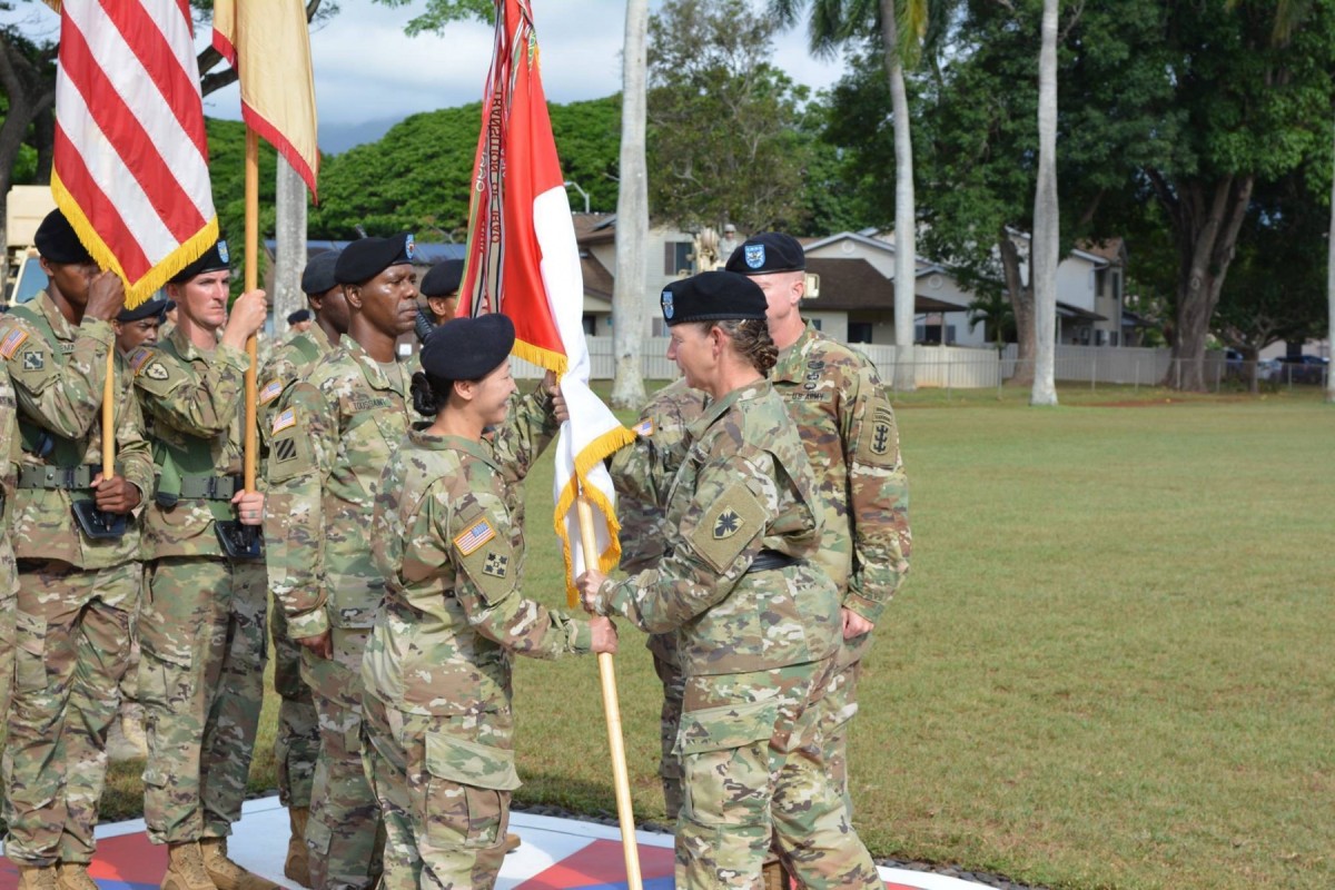 Engineers change leadership, welcomes new command team | Article | The ...