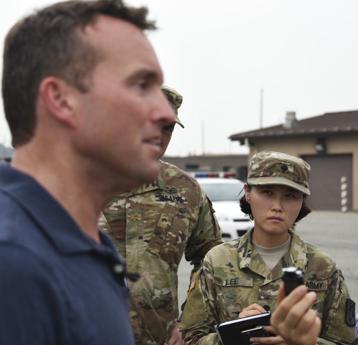 Army Secretary spends the day with Soldiers at Osan Air Base | Article ...
