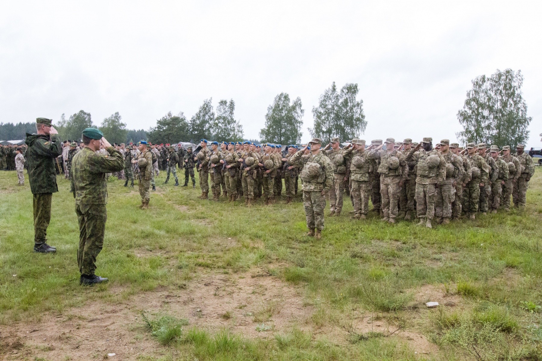 Flaming Thunder Begins, Glory's Guns Soldiers participate in opening ...