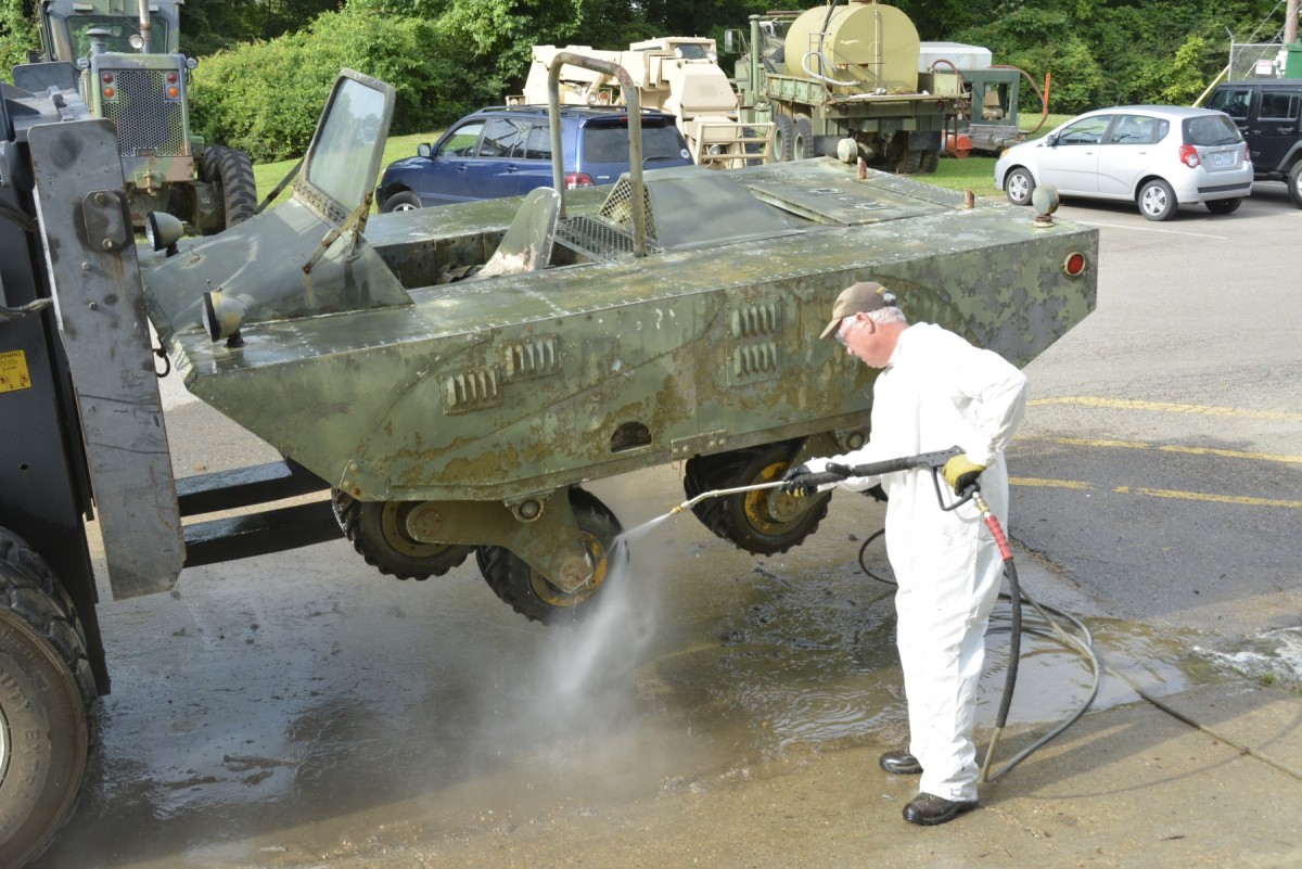 Hands-on historian works to share the story of Army Engineer R&D ...