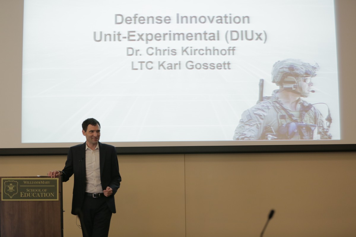 Army Innovation Summit sheds light on DIUx, Army Contracting Command ...