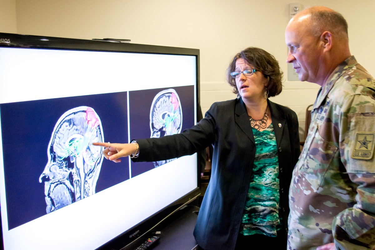 Director of Program Innovation and Integration visits laboratory ...