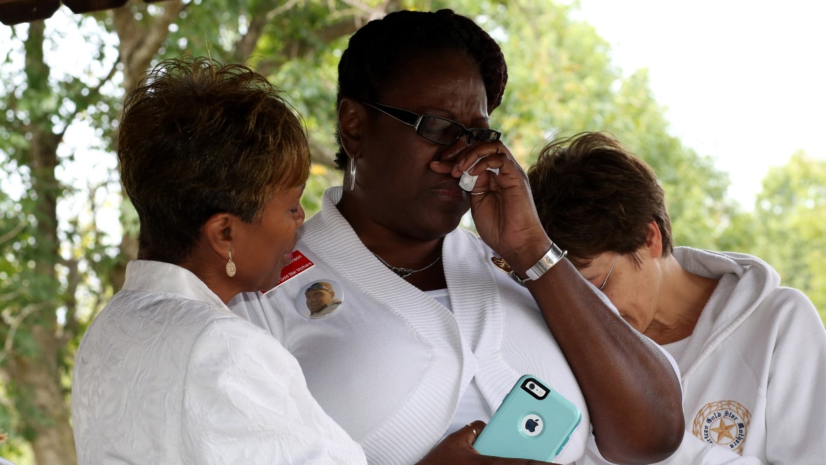 Gold Star mother finds calling after son's death | Article | The United ...