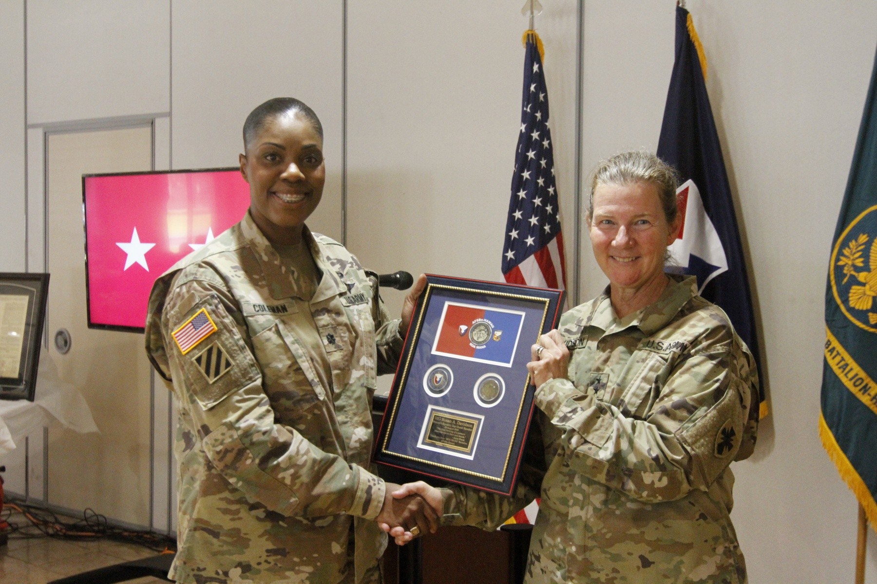 Hawaii Army Soldiers and civilians observe Women's Equality Day ...