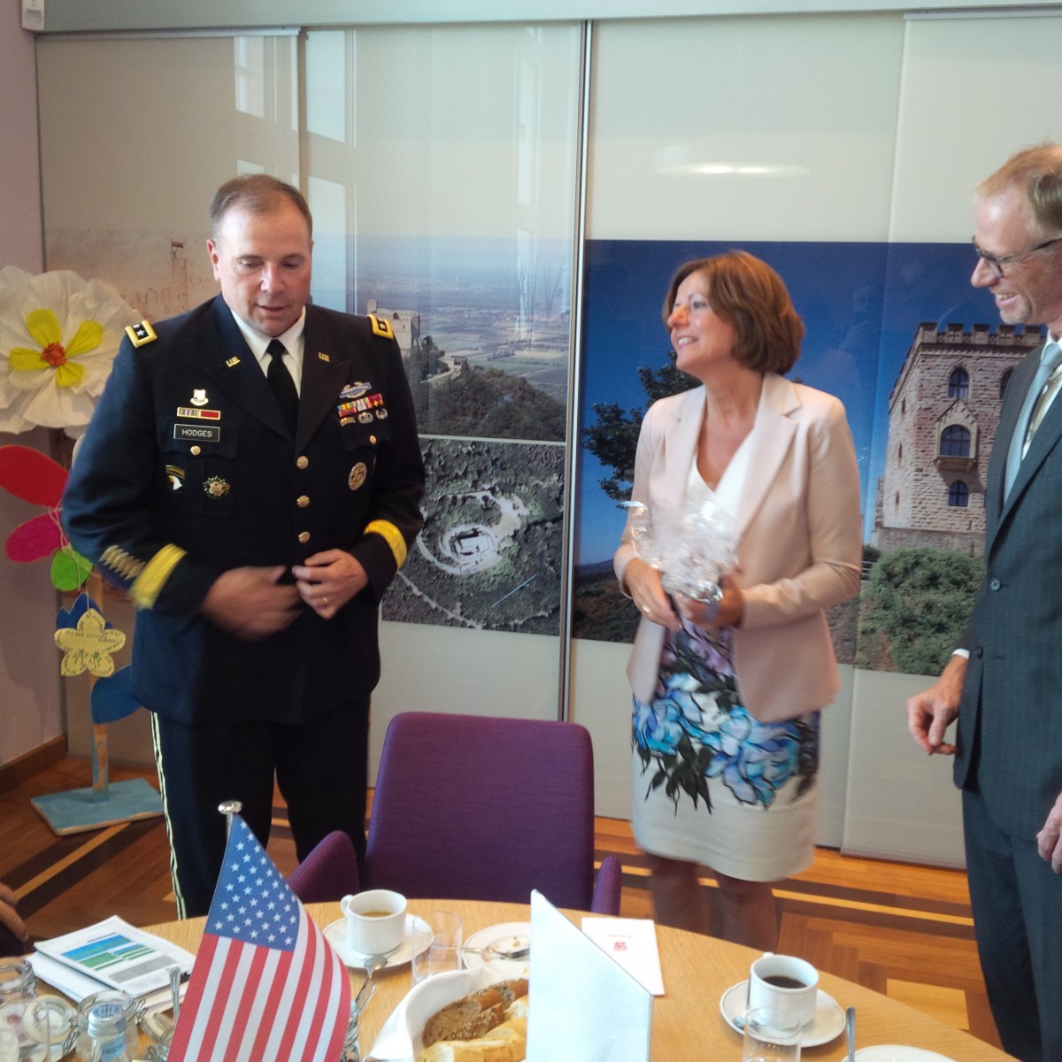 USAREUR command team meets with German ministers, strengthens ...