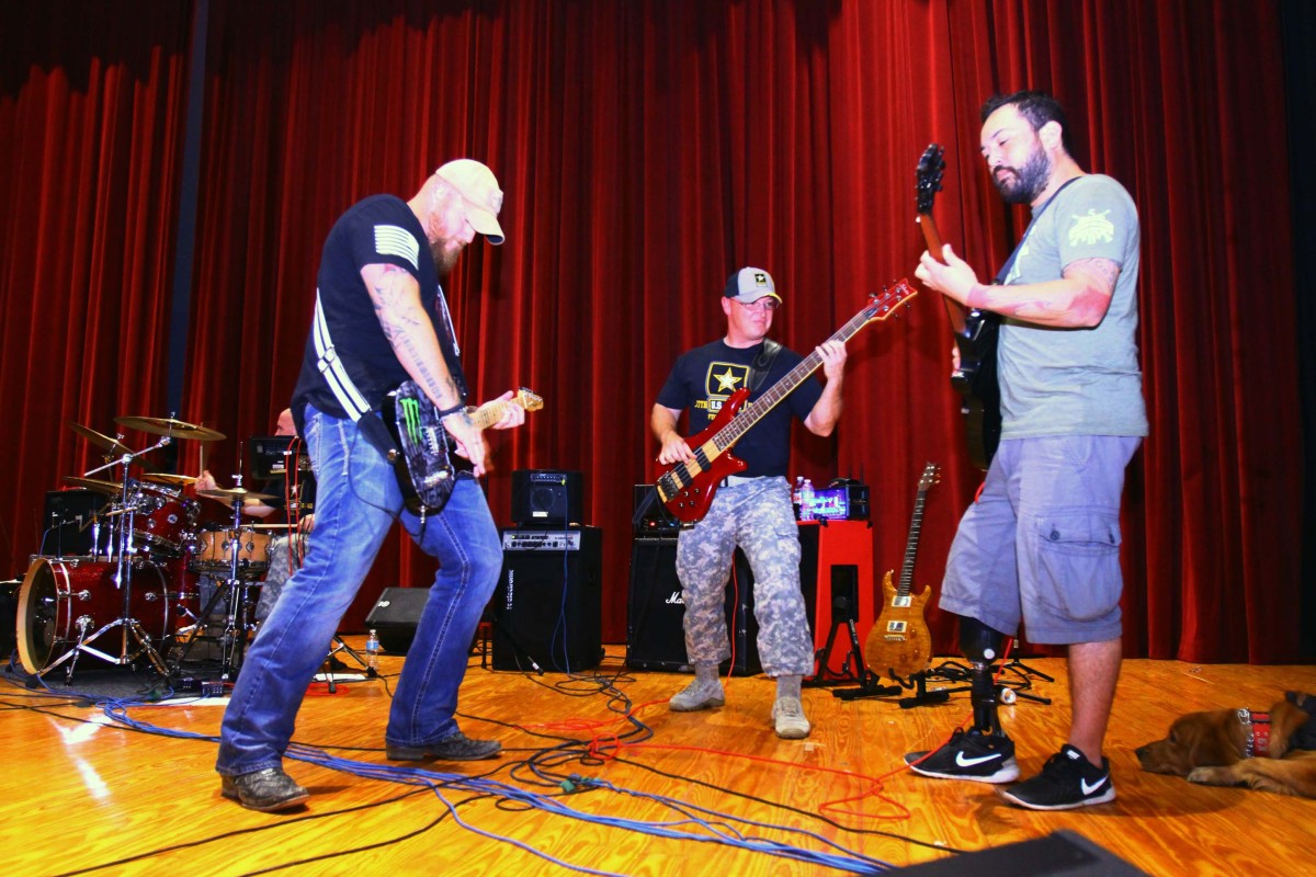 Wounded warrior band plays message of survival | Article | The United ...