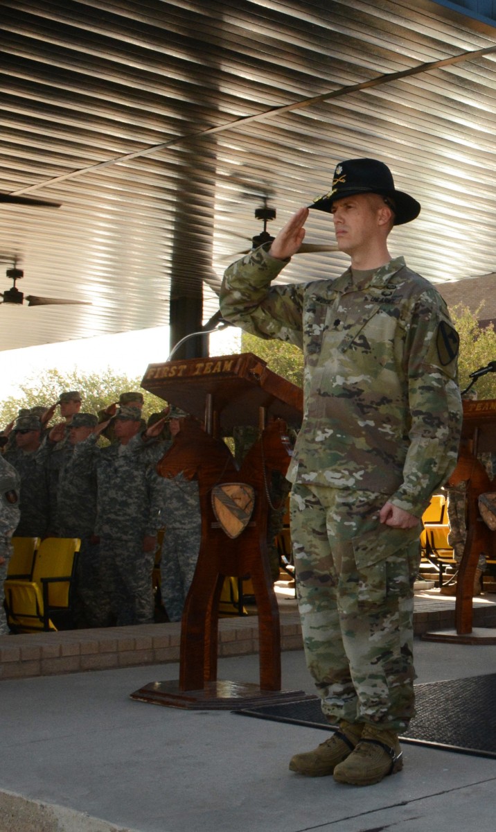 Texas National Guard Transportation Company partners with active duty ...