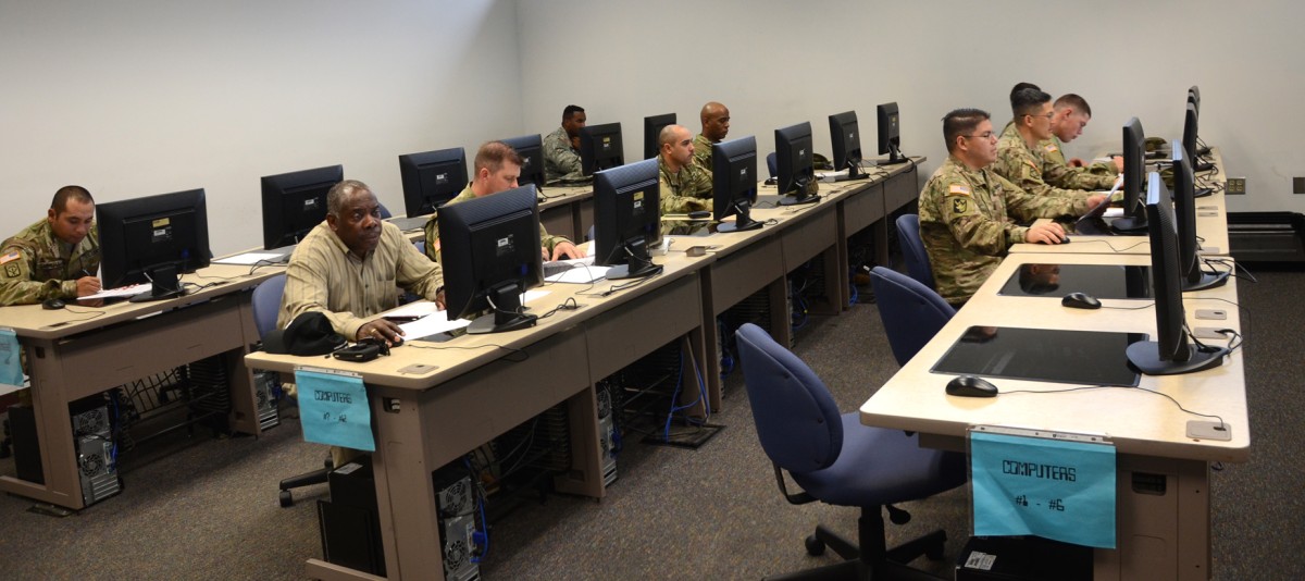 597th Transportation Brigade leaders take TAMIS training course ...