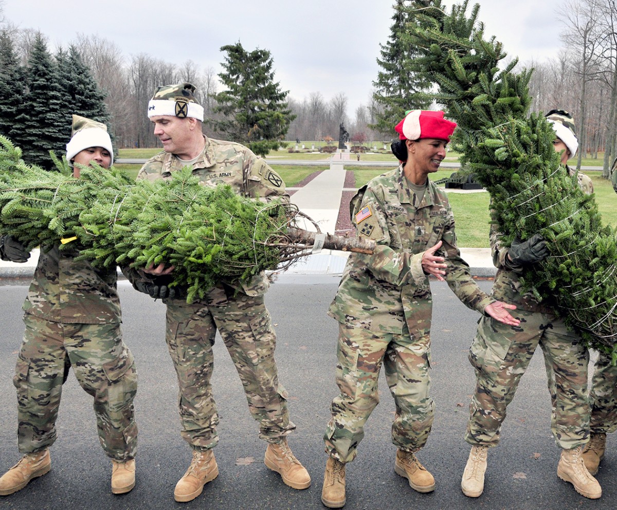 Trees for Troops brings holiday spirit to Fort Drum Families | Article ...