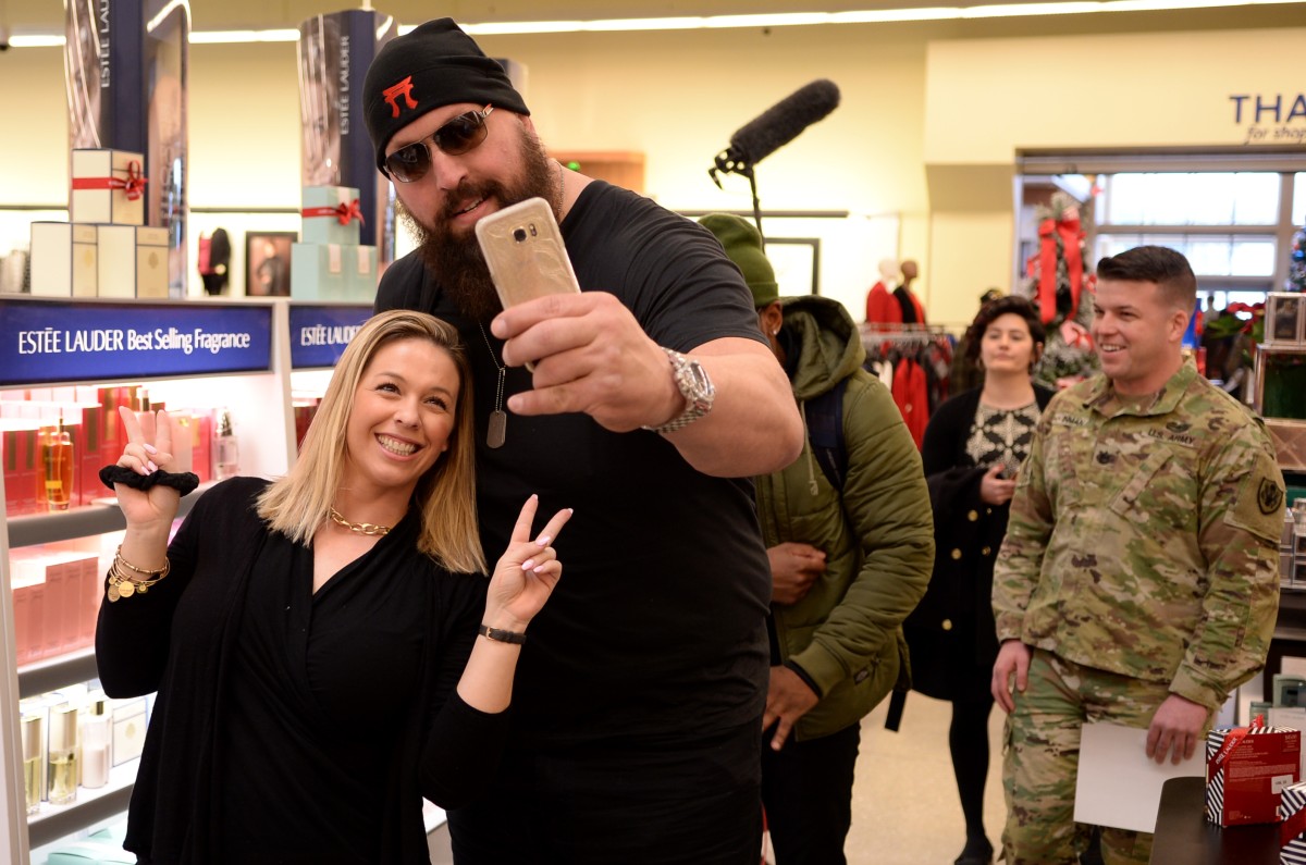 WWE stars grapple onto post for Tribute to the Troops | Article | The ...