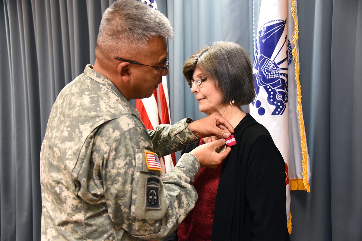 SMDC Internal Review director retires | Article | The United States Army