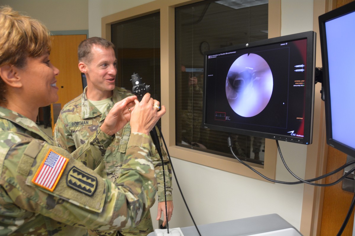 Army Surgeon General praises staff during BAMC visit | Article | The ...