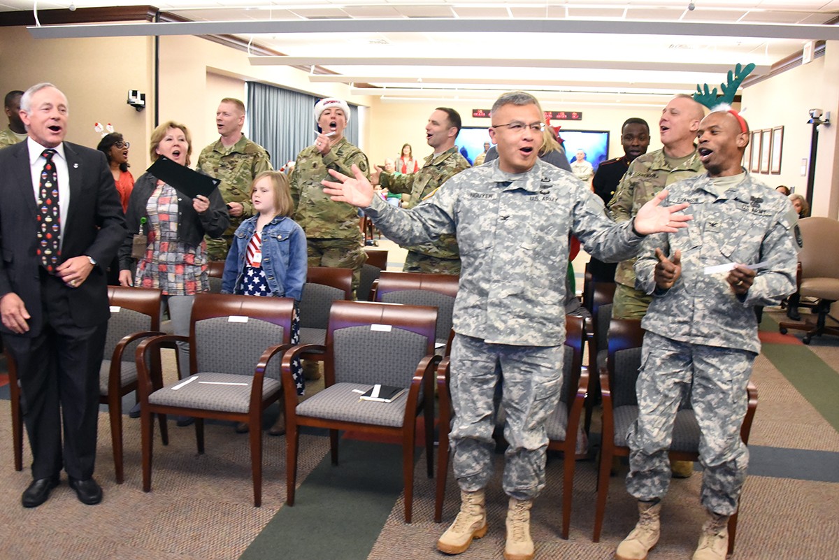 SMDC pauses to celebrate the season | Article | The United States Army