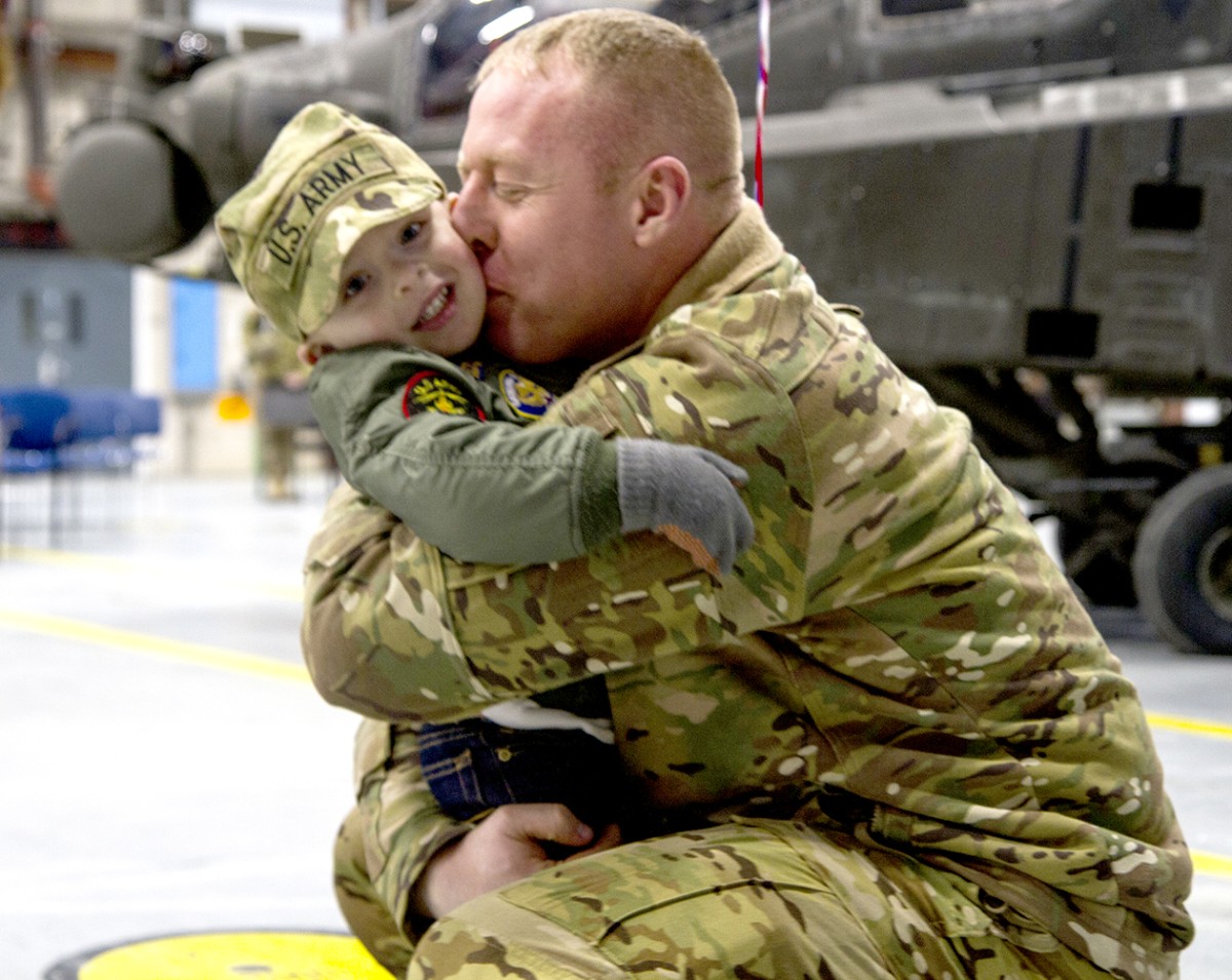 10th CAB aviators 'Fly to Glory' during deployment | Article | The ...