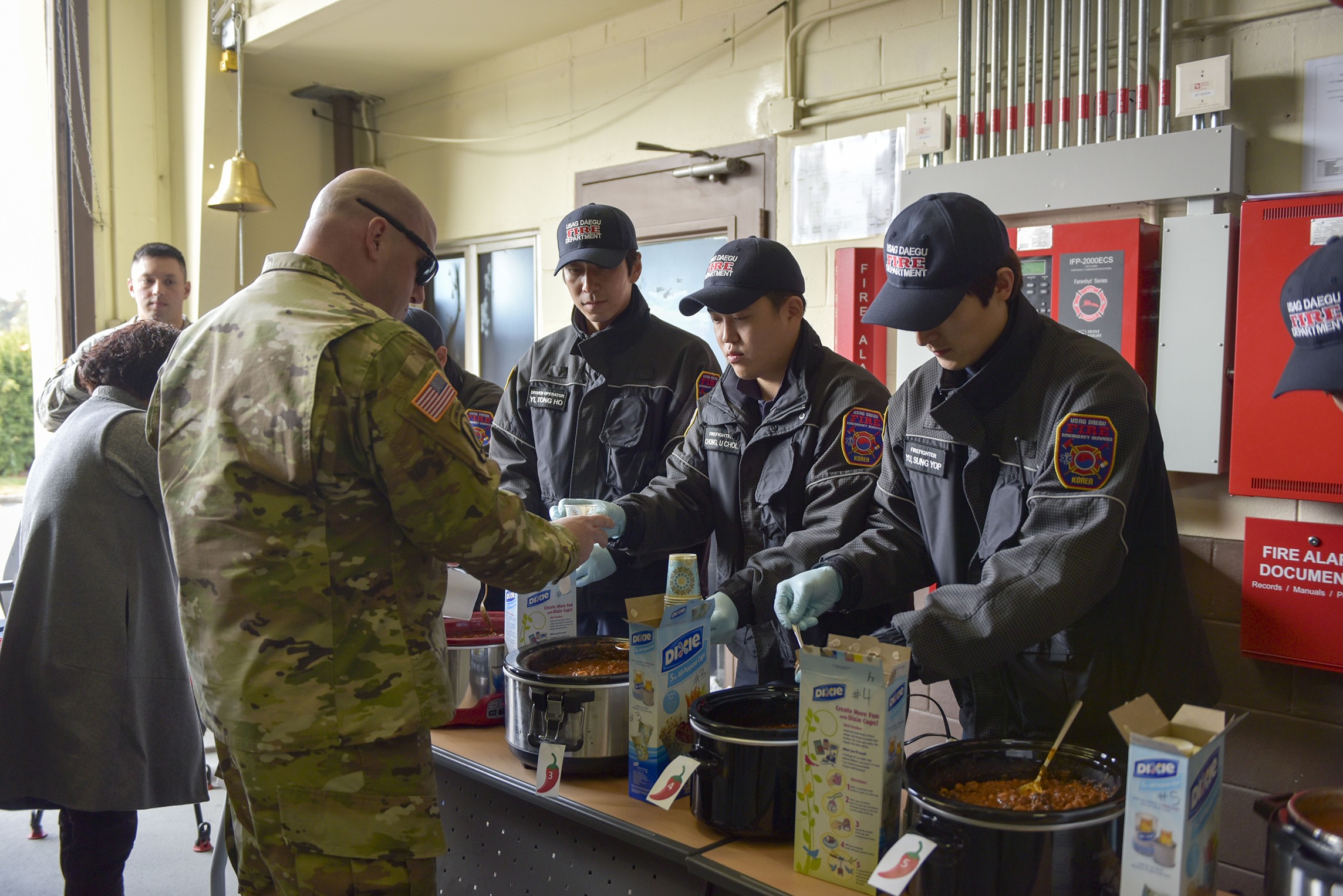 Warm Chili, Warm Heart For Everyone | Article | The United States Army