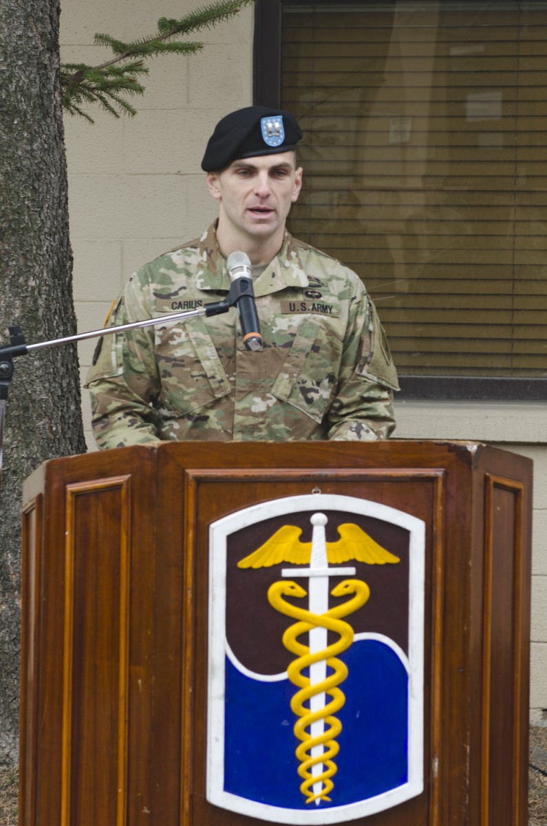 Medical officer's family legacy honored by Yongsan's new Dental ...