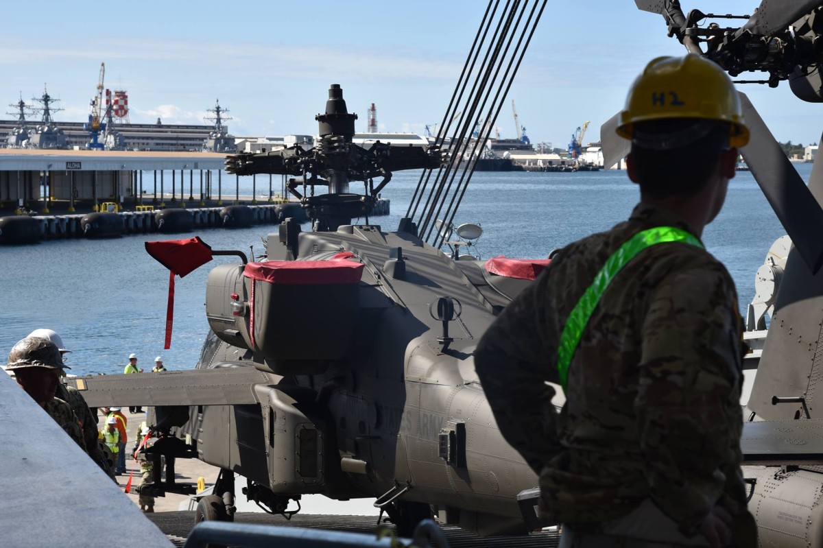 All hands on deck! Warrior Bde. successfully conducts sea port load out ...