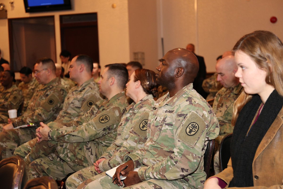 Veteran Transition Conference: Entrepreneurs inspire Camp Zama Soldiers ...