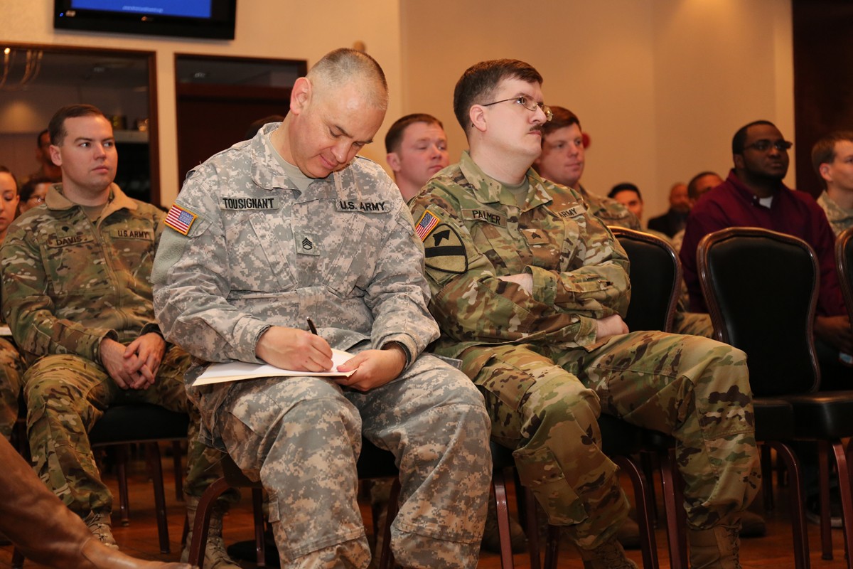Veteran Transition Conference: Entrepreneurs inspire Camp Zama Soldiers ...