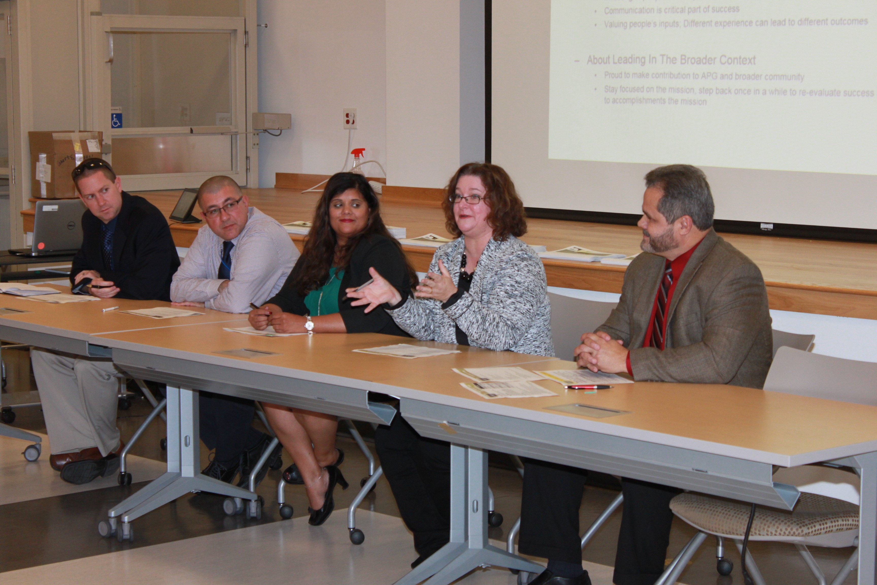 COHORT 8 teams brief community-based projects to SES leaders, mentors ...