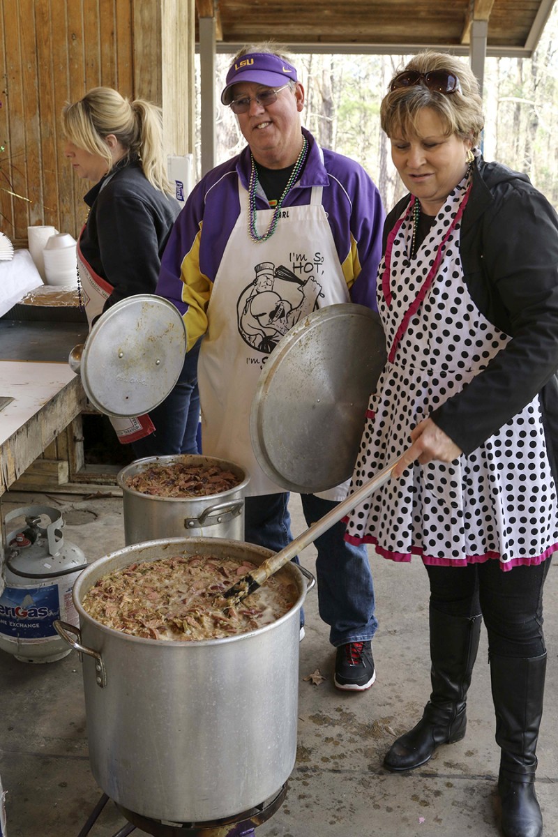Family thanks 2nd BCT Soldiers with gumbo cookout | Article | The ...