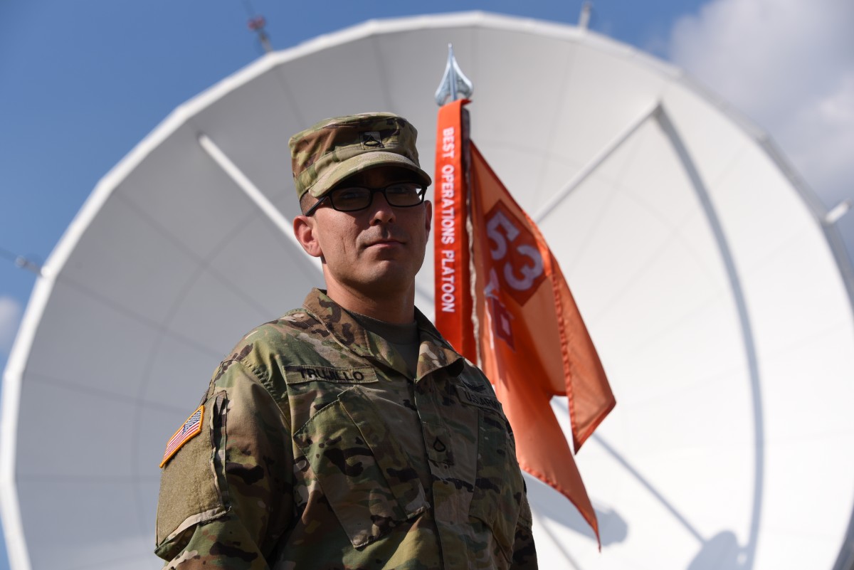 Soldier specializes in coordinating satellite networks | Article | The ...