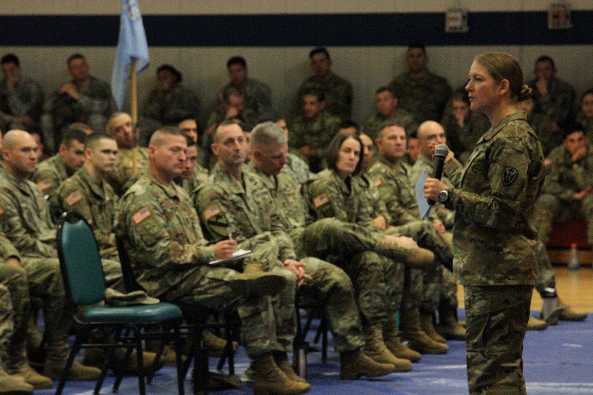 Soldiers "dare greatly" to be vulnerable, ready during Resiliency Day ...