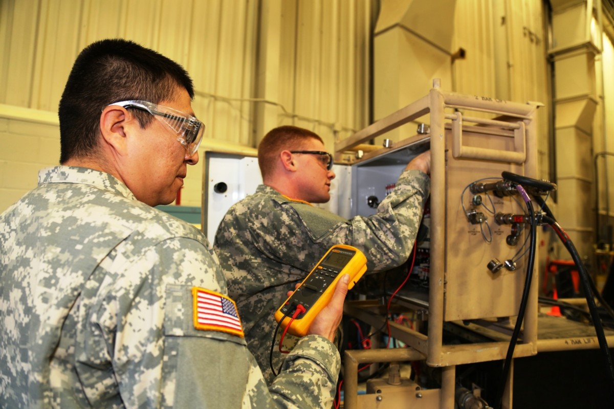Soldiers train at Fort McCoy RTS-Maintenance to build 91J equipment ...
