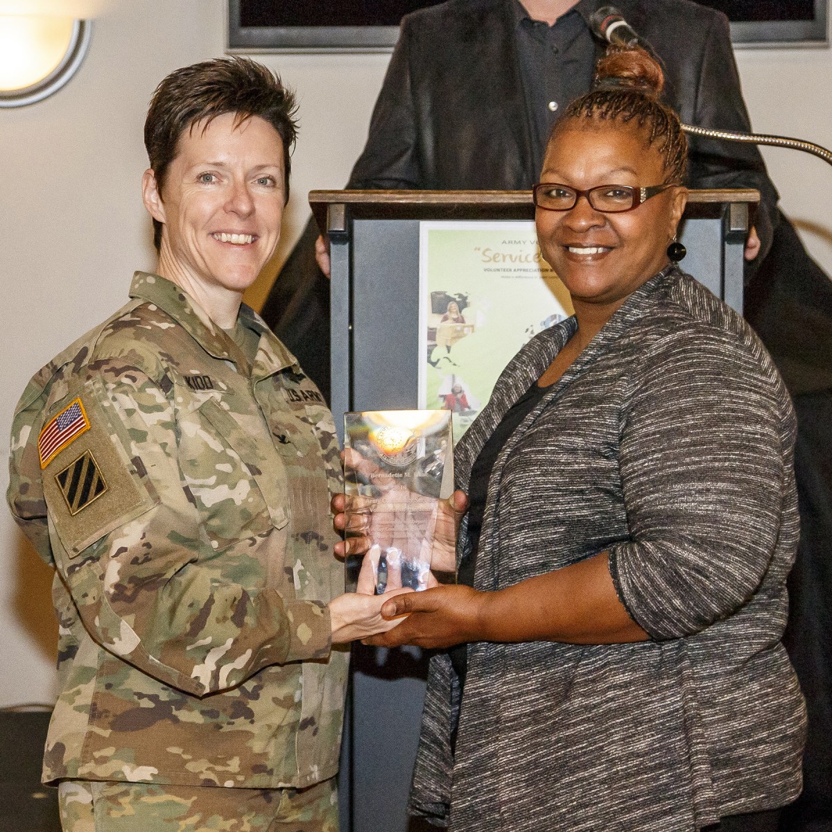 ANAD volunteers contribute more than 2,000 hours for MWR programs ...