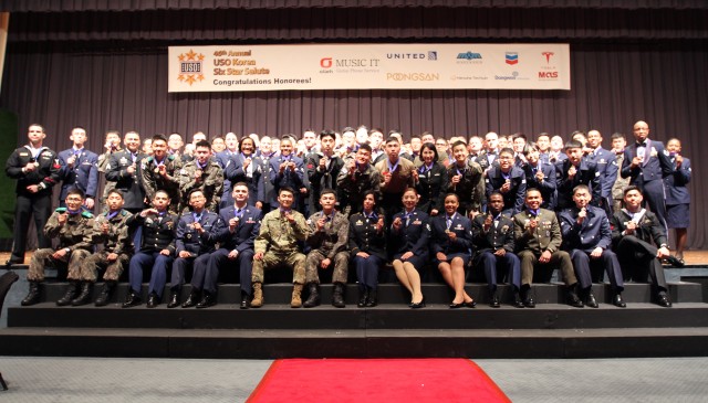 Exemplary Soldiers honored during Six Star Salute | Article | The ...