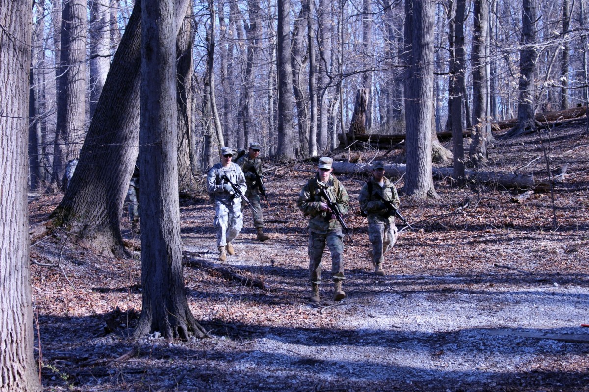 Soldiers conduct "Hawk Fight" exercise | Article | The United States Army