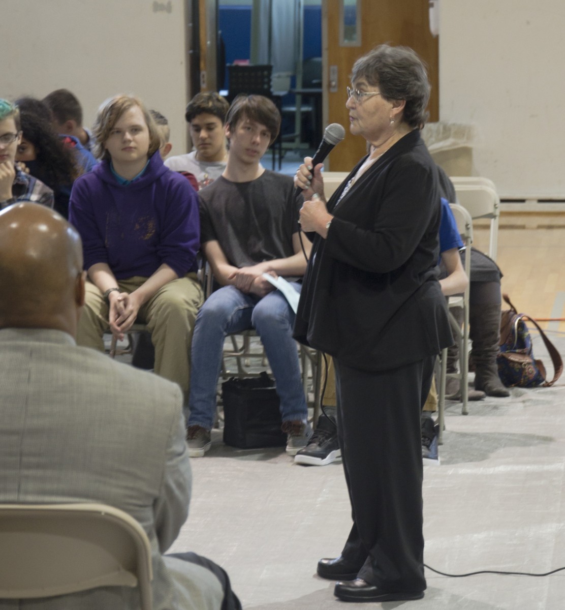 Holocaust survivor shares her story with FCHS students | Article | The ...
