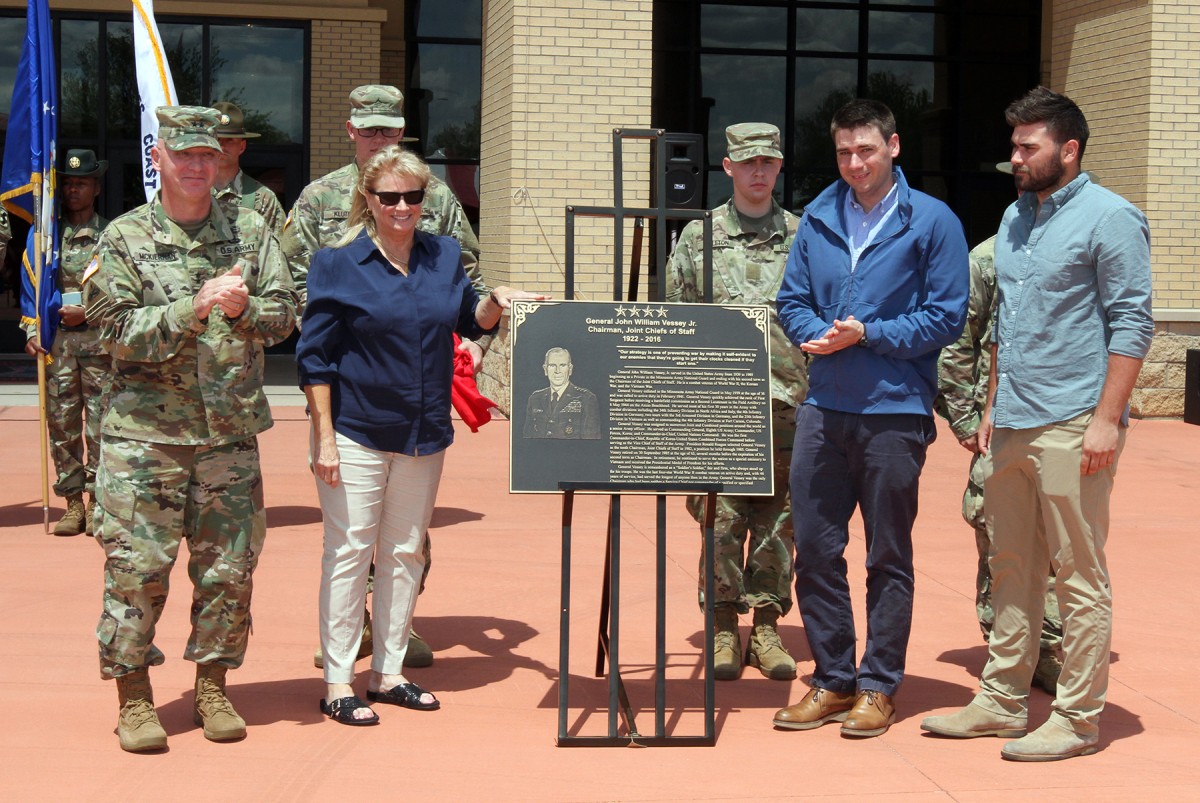Former chairman honored with Vessey Hall dedication | Article | The ...