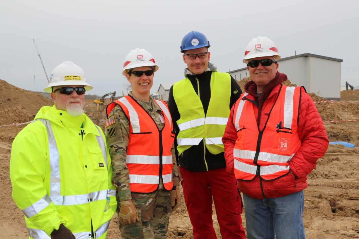 Engineer Soldier makes waves on Navy base | Article | The United States ...