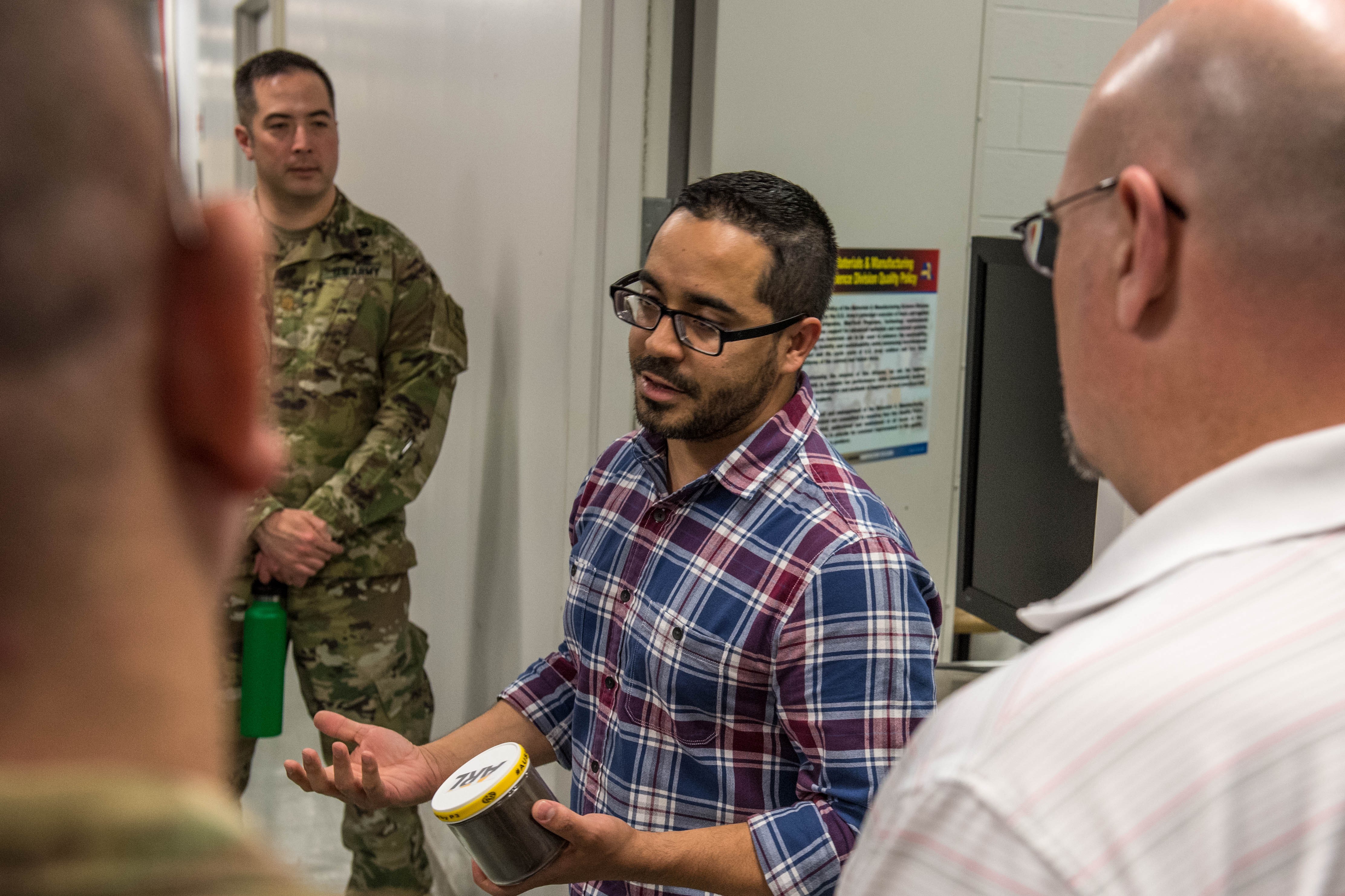 RDECOM prepares S&T advisors for the field | Article | The United ...