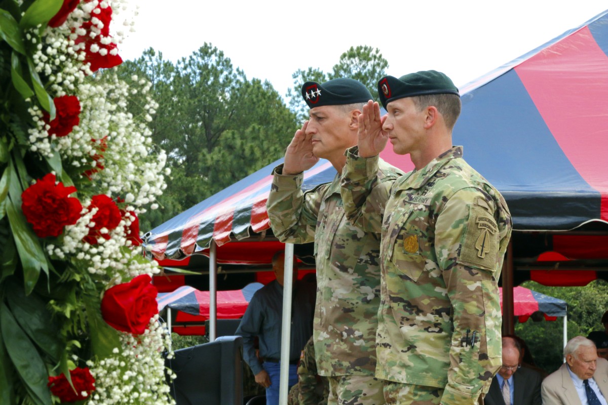 USASOC remembers fallen with outdoor ceremony | Article | The United ...