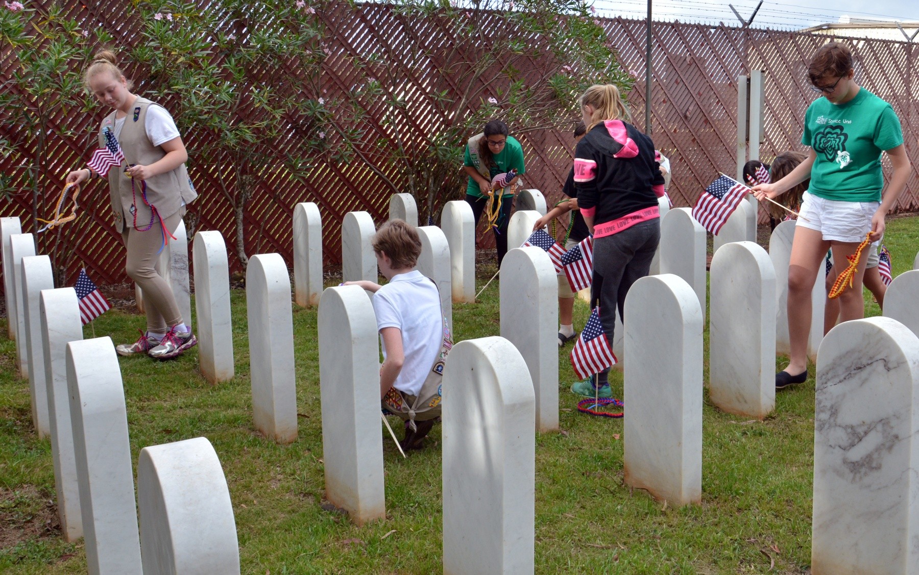 Girl Scouts Honor Fallen Enforcers Mwds Article The United States