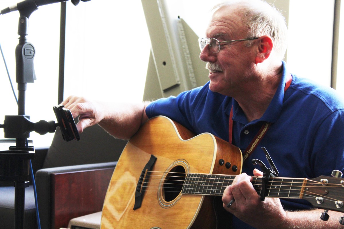 Music group strikes a chord with WTB Soldiers | Article | The United ...