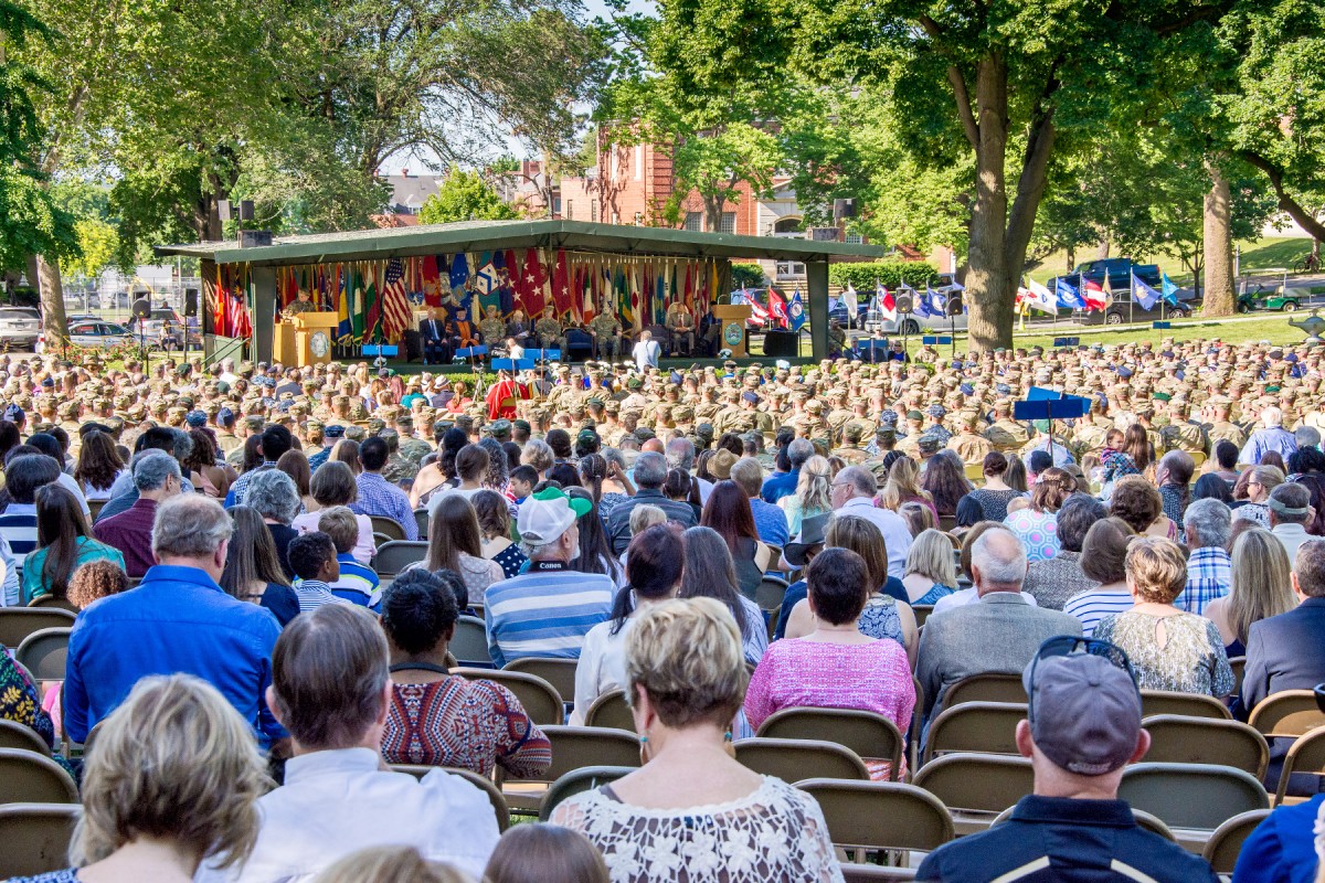 Command and General Staff College graduates 1200 officers June 9 ...